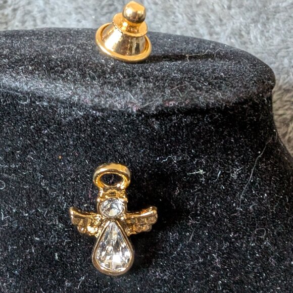 Jewelry | Vintage Angel On My Shoulder Pin Is Goldtone 41 | Poshmark